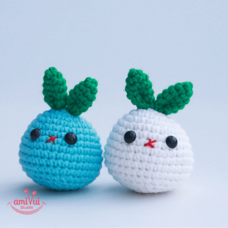 Bunny keychain amigurumi free crochet pattern - Amivui Studio